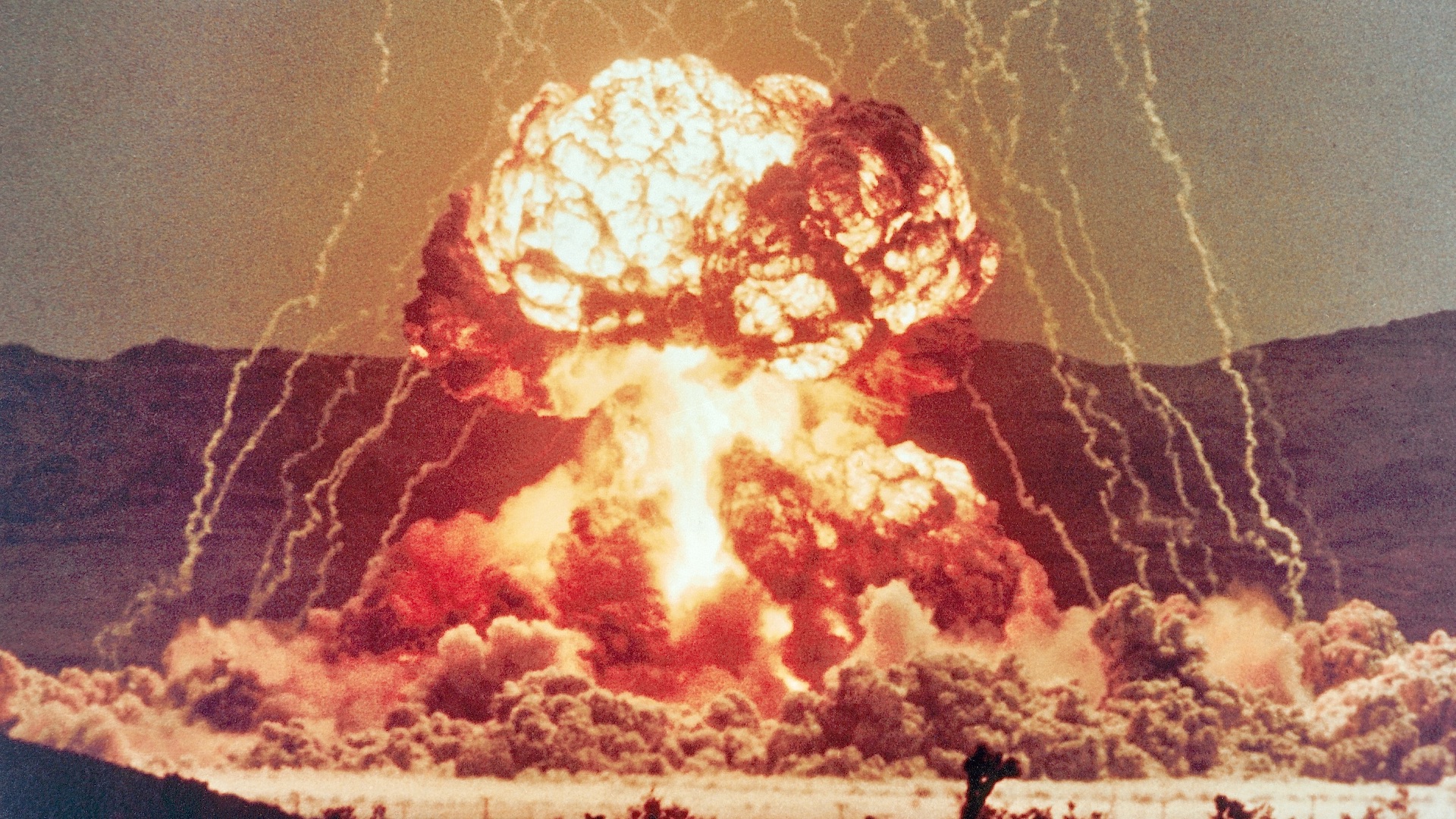 Nuke Atomic Explosion Nuke Em All 2 Apps On Google Play